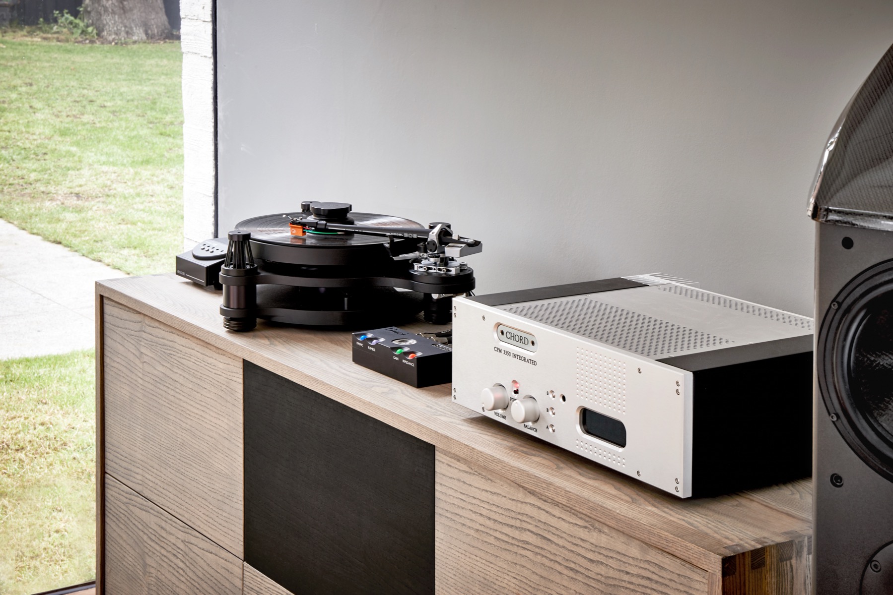 Chord Electronics Huei Phono Stage Preamp | Amplifiers | Bollo Store